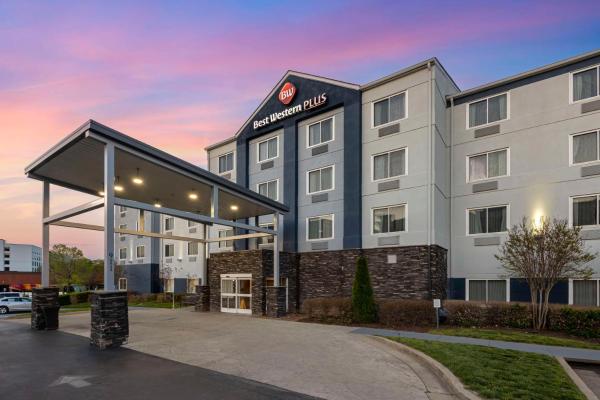 Great Location!! Close To Nashville Airport!! Free Breakfast - Mt. Juliet, TN