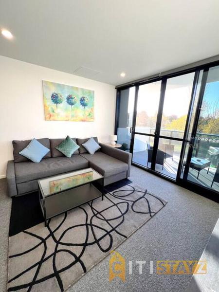 Fab In Phillip - 2bd 2bth Apt - Close To Cbr Hospital - Canberra
