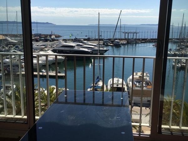 Appartement 1 Chambre Face Aux ÎLes D'or Avec Parking, Port D'hyères - Fr-1-335-182 - Hyères