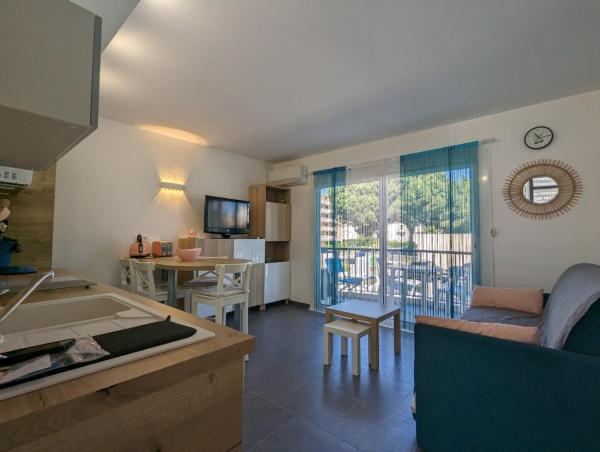 Sol-y-days Hespérides, Appartement Familial 5 Couchages, Quartier Calme à 50m De La Plage - Port Camargue