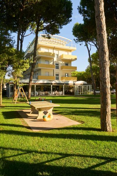 Aparthotel La Pineta - Lido de Jesolo
