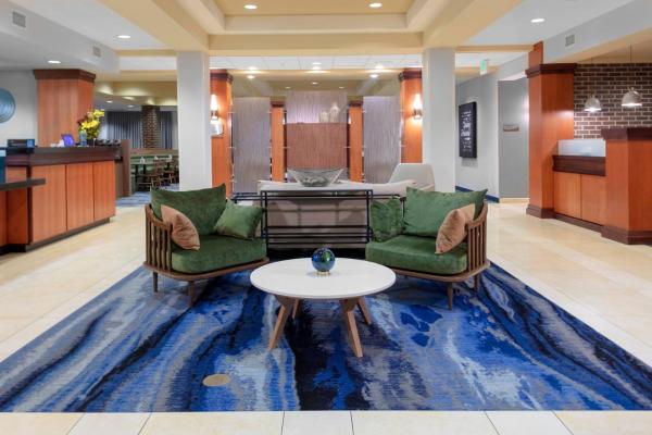 Fairfield Inn & Suites By Marriott Wichita Downtown - Derby, KS
