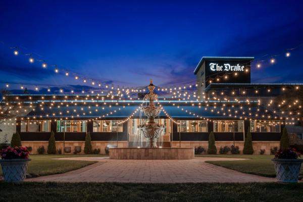 The Drake Oak Brook, Autograph Collection - Bedford, PA