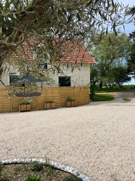 Le Relais, La Dormance, Le Bois Dormant - France