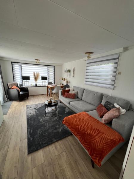 Chalet Linée In Bosrijke Omgeving Anloo - 아선