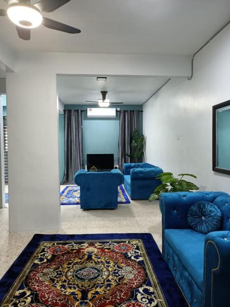 Riani Homestay - Kerteh