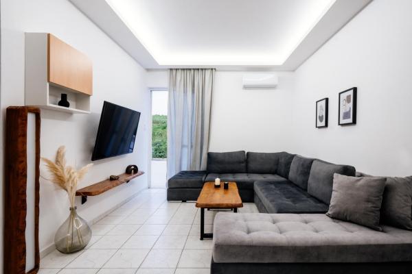 Joseph Seaside Apartment - Ираклион