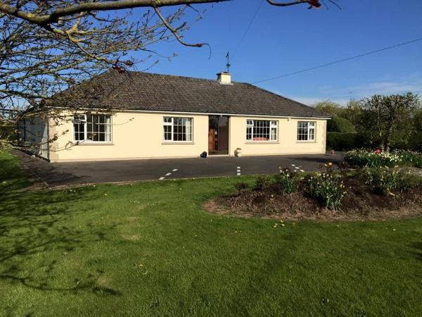 Hawthorn View Bed And Breakfast - Thurles
