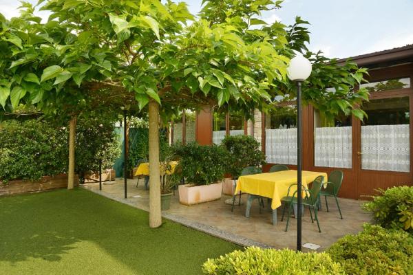 La Grolla Apartments - Manerba del Garda