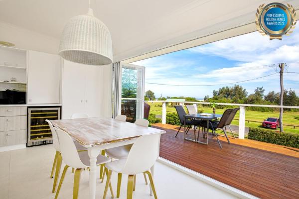 Arklow - Pet Friendly With Ocean Views - Australia