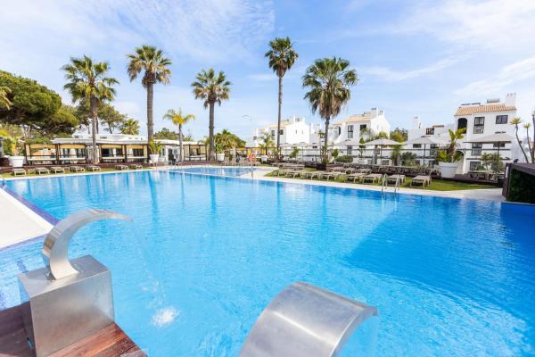 Apartamentos Honorio - Pool And Garden - Faro District