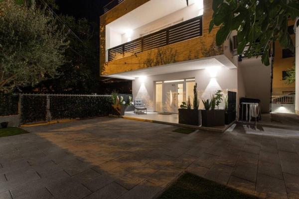 Teodora Holiday House Seafront - Split