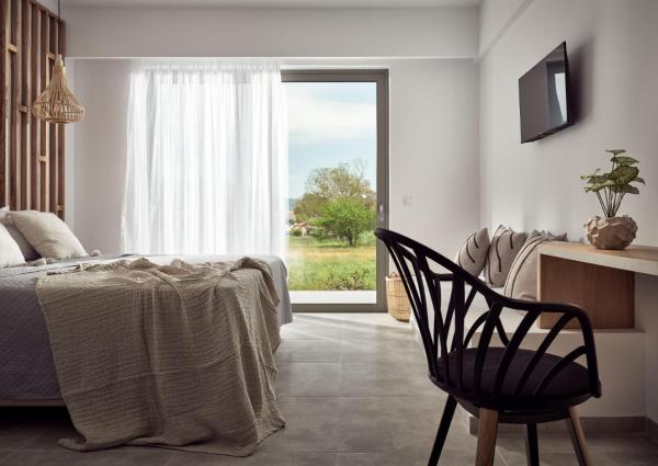 Cassiopeia Rooms & Suites - Kalamaki