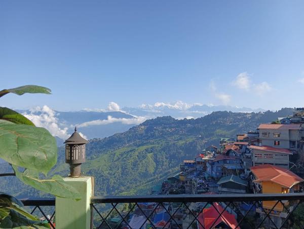 Dew Drops Guest House - Darjeeling
