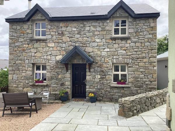 Roundstone Retreats Abbys Cottage - Mayo