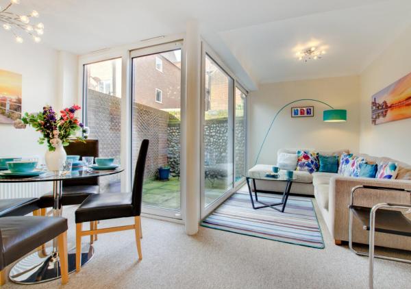 7 Sea Mews - Cromer Beach