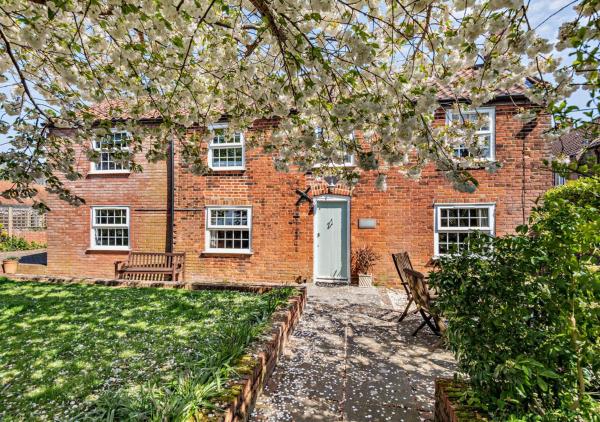 Cobblers Cottage - Holt - Holt
