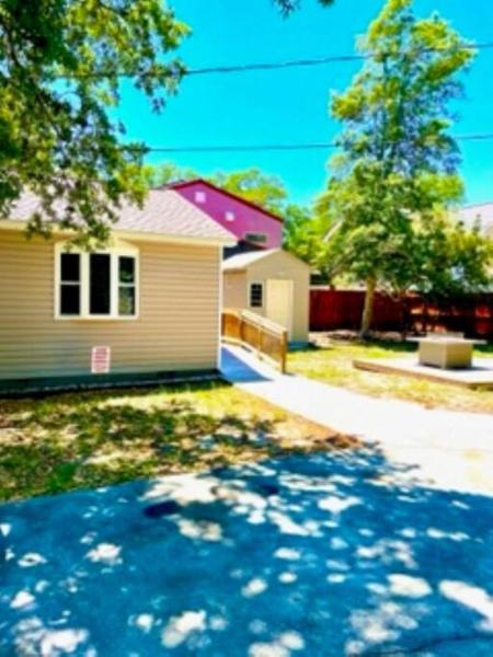 Beach Lovin/ 1 Br, Handicap Access, Pets Ok - North Myrtle Beach, SC