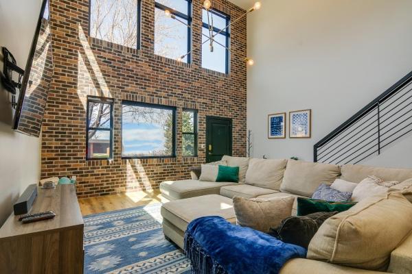 Gateway To Zion! Modern Home In Historic Parowan - Little Salt Lake, UT