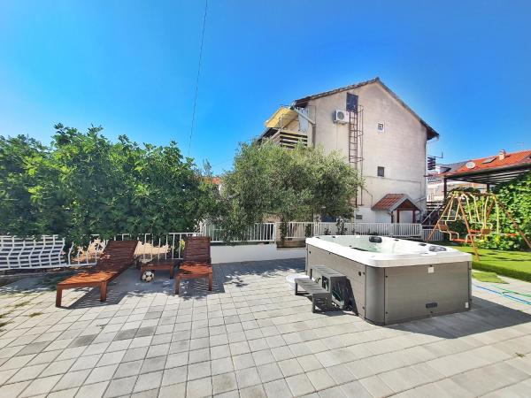Holiday Home Relax Whirpool 8 - 12 Guests Pirovac - Murter