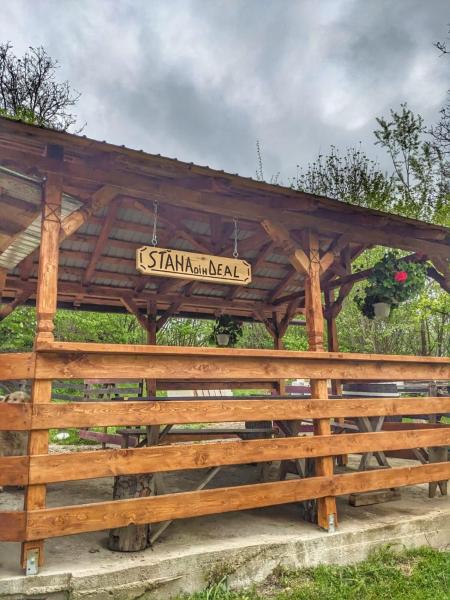 Cabana „Stâna Din Deal” - Comuna Talea