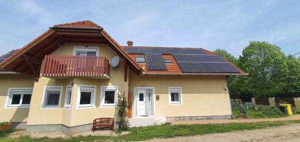 Apartment In Balatonbereny 40988 - Balaton
