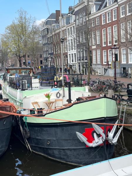 Skinny Bridge Houseboat Amstel View Amsterdam - Amsterdam