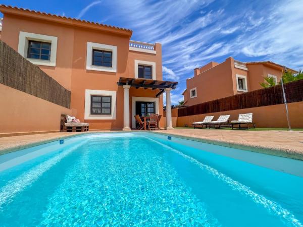 Villa Tarabilla With Private Pool & Ocean Views - Fuerteventura