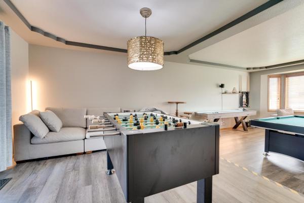 Moses Lake Vacation Rental With Hot Tub And Game Room - Moses Lake, WA
