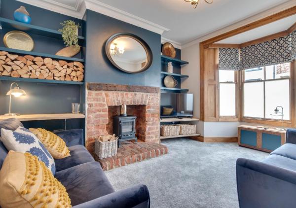 Whitsend - Whitby