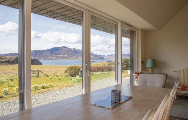 No 6 Oscaig - Skye