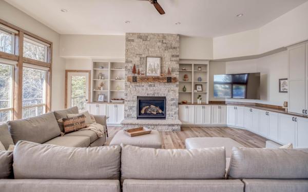 Mulligan Woods - Meredith Lodging - Sunriver, OR