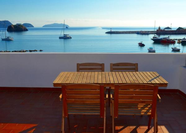 Maridea - Spiaggia Sant' Antonio - Ponza