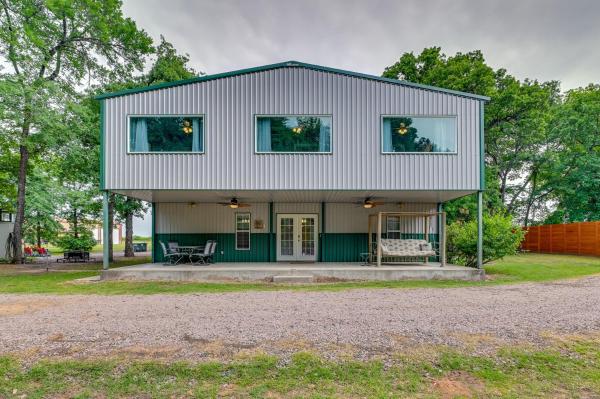 Spacious Lake Texoma Vacation Rental W/ Game Room! - Lake Texoma