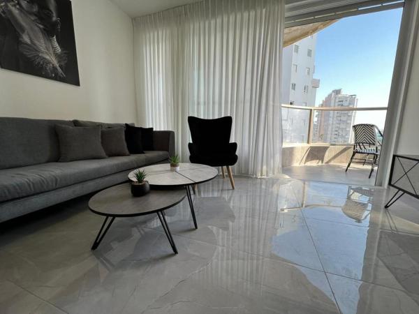 דירת 3 חדרים מול הים - Tel Aviv-Yafo