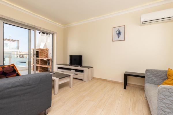 Numar S By Algarvemanta - Altura, Portugal