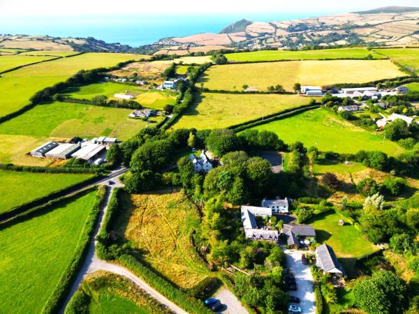 Wheel Farm Cottages - North Devon District