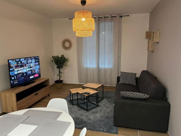 Le 102 De La Gare: Appartement Neuf Et Climatisé - Marne