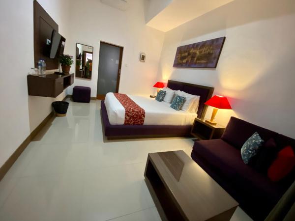 Dikubu Belong Seminyak - Seminyak