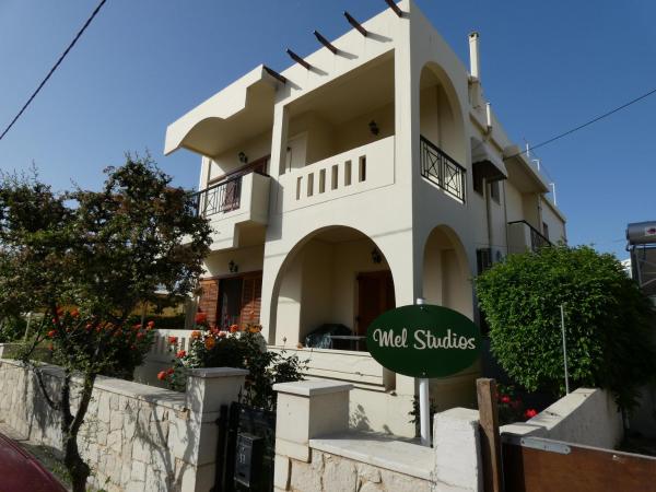 Mel Studio 1 Kalamaki-spacious Cozy Seaside Condo - Crete