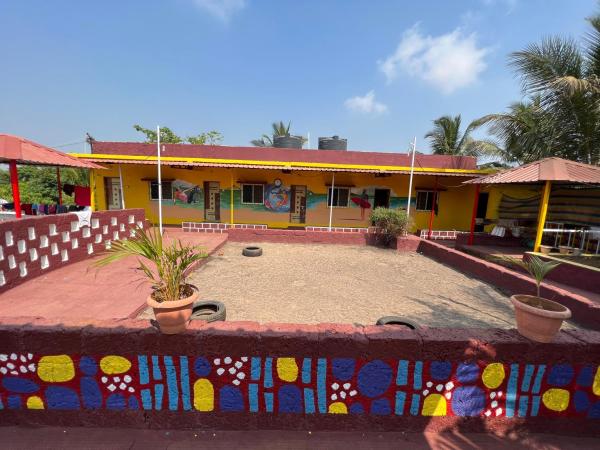 5 Kesar Baug Resort - Dapoli