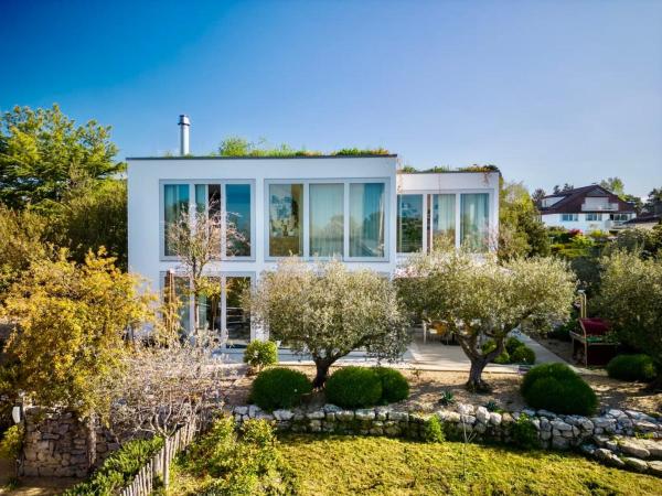 Villa Serenity Sustainable Luxury Retreat By Guestlee - Morges