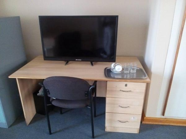 Neat Guest Suite With Office Corner - 2101 - Harare