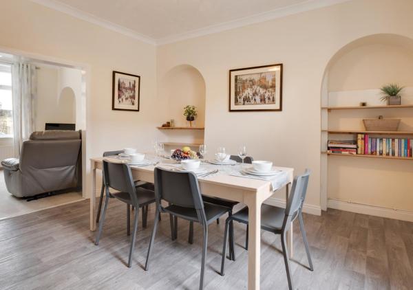 Castle Cottage - Cononley