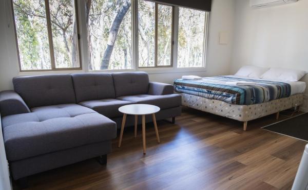 Kosipark - Two Bedroom Chalet - Jindabyne