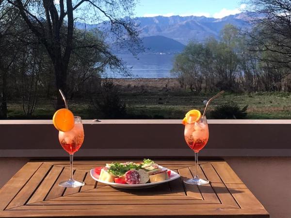 Vic&sunny's Lake View Apartment - Lac Majeur