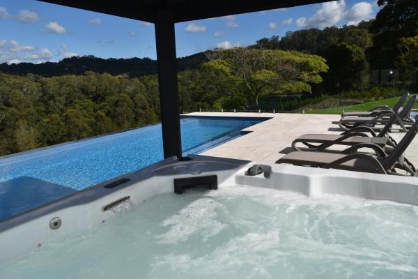 Mapleton Springs - Montville