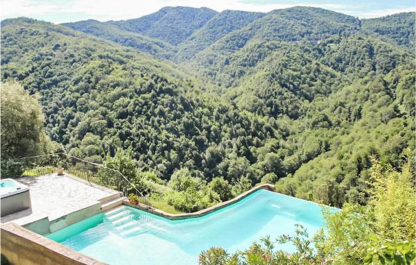 Gorgeous Apartment In Carcheto Brustico - Korsika