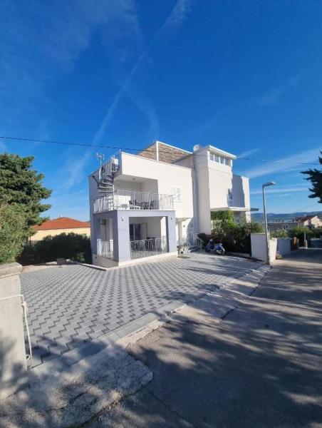 Matoc Apartments - Tisno