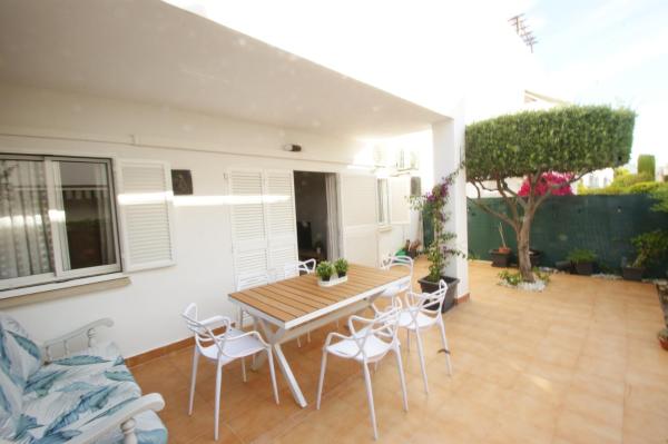 Casa A 400m De Playa, 3 Habitaciones, 2 Baños Y Jardín - Vera